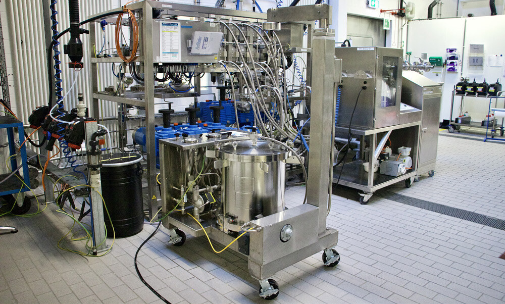 Evaluating the adoption of Biotage® Flash 400 into existing API ...