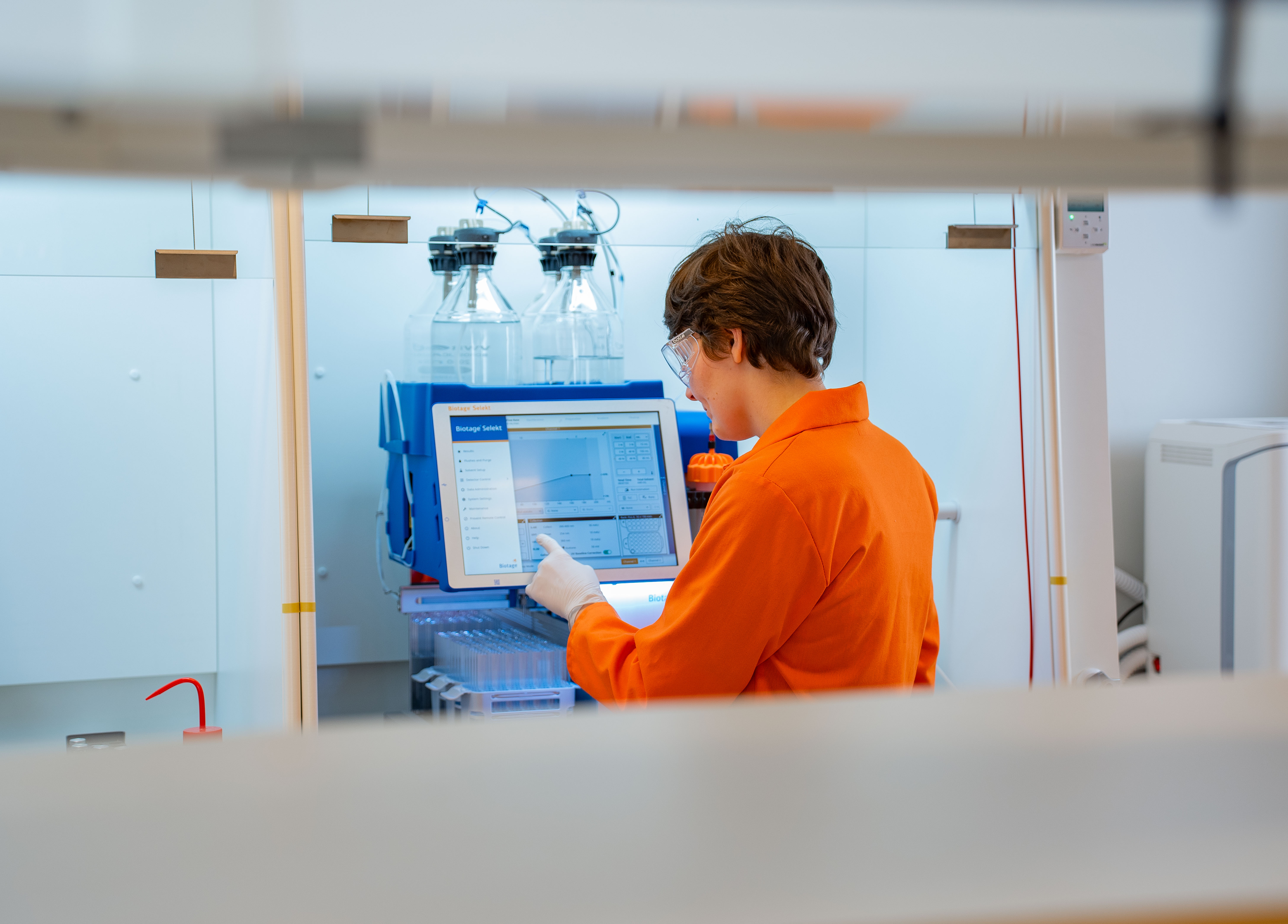 Watch webinar: Improve your purification using Biotage® Selekt ELSD